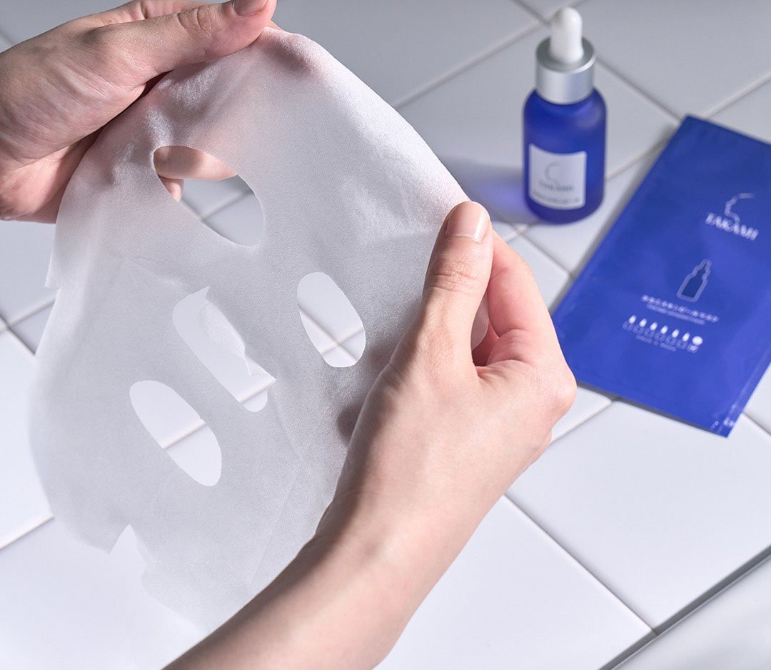 TAKAMI Skin Peel Maskdescription